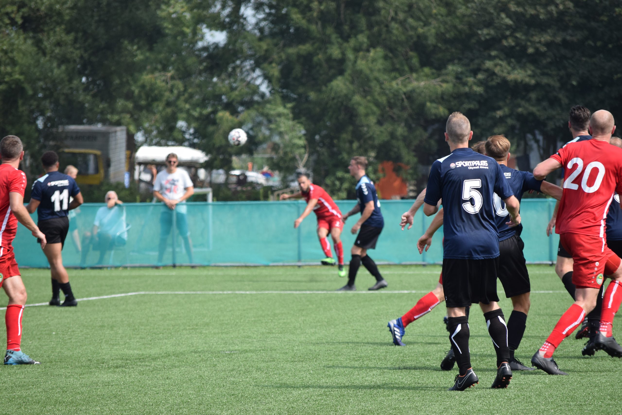FC Almere maakt laat in de wedstrijd gelijkmaker tegen HBOK (4-4) - Het ...