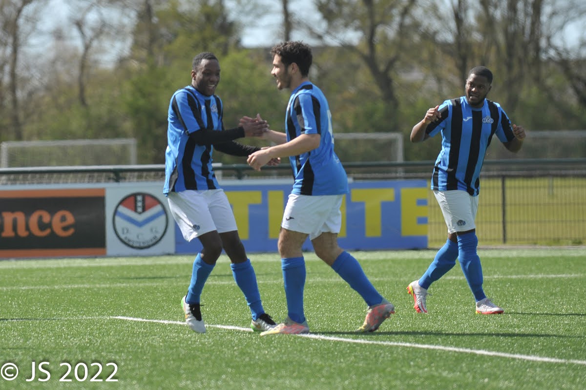 DCG wint derby van DWS met minimaal verschil - Het Amsterdamsche Voetbal