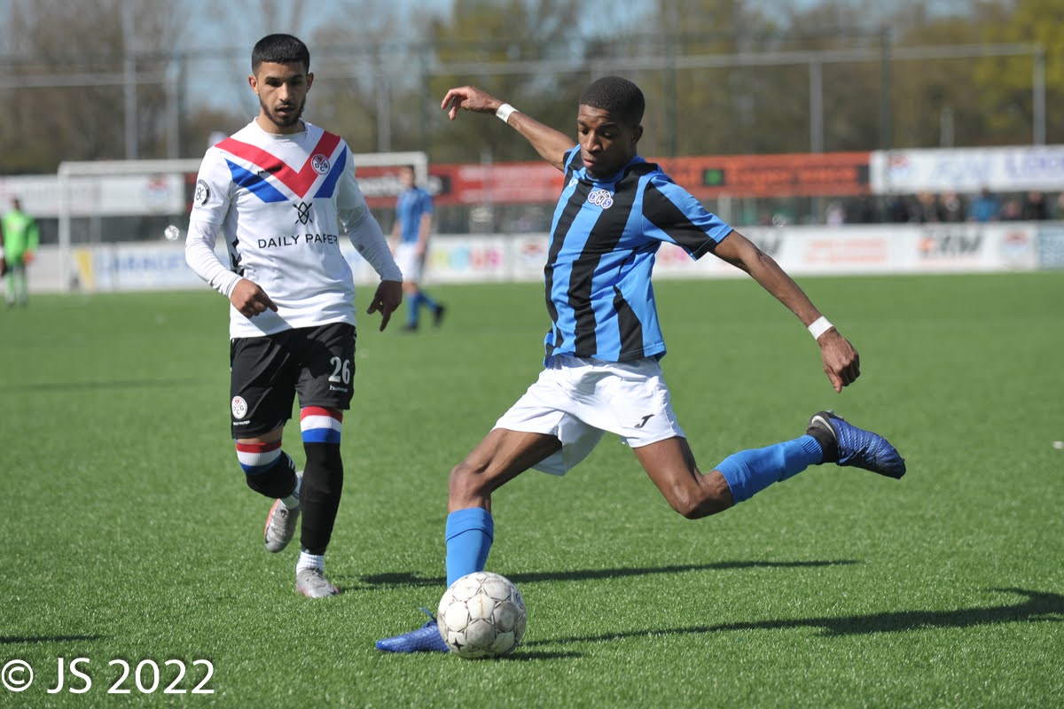 DCG wint derby van DWS met minimaal verschil - Het Amsterdamsche Voetbal