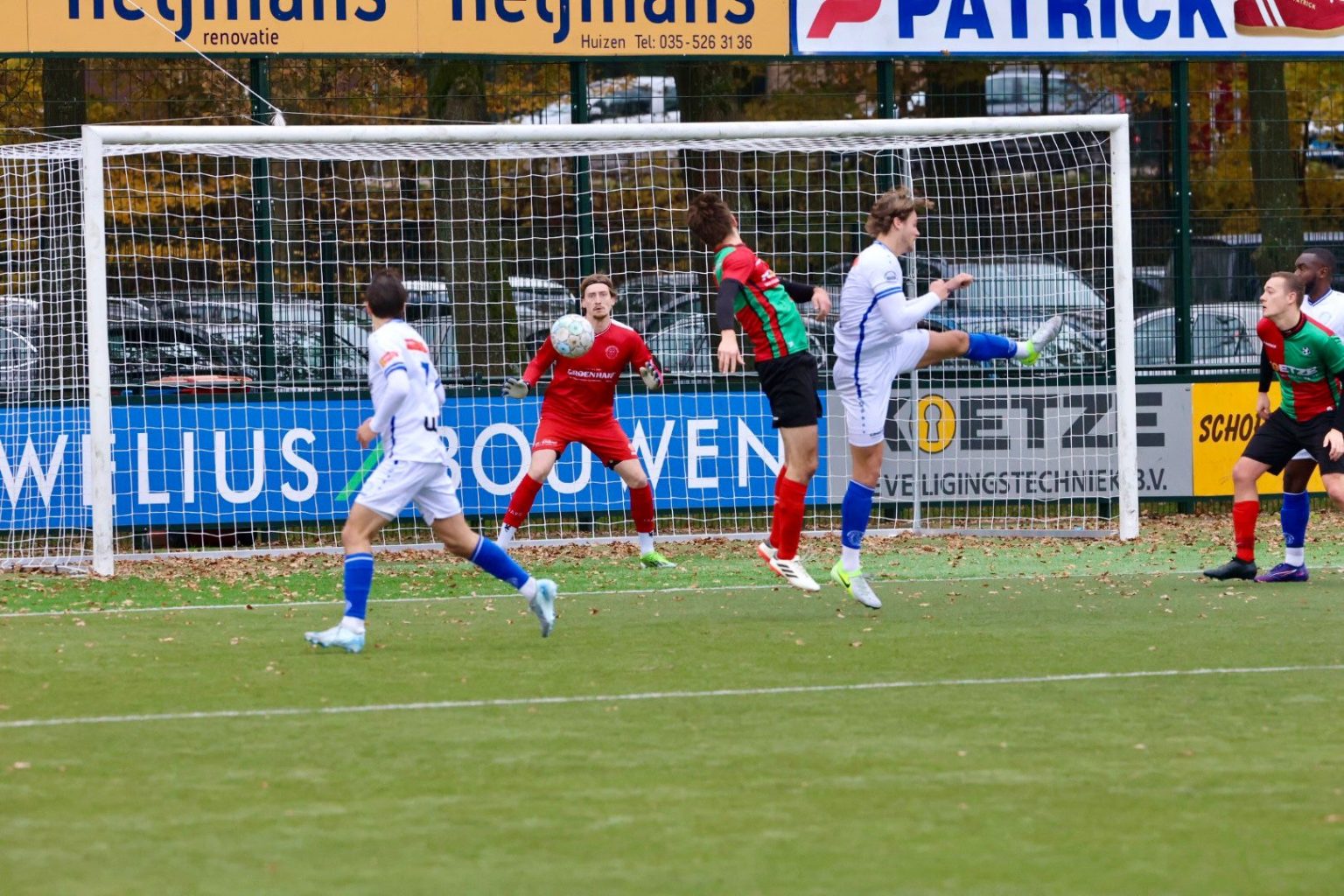 Purmersteijn vindt medicijn bij De Zuidvogels - Het Amsterdamsche Voetbal