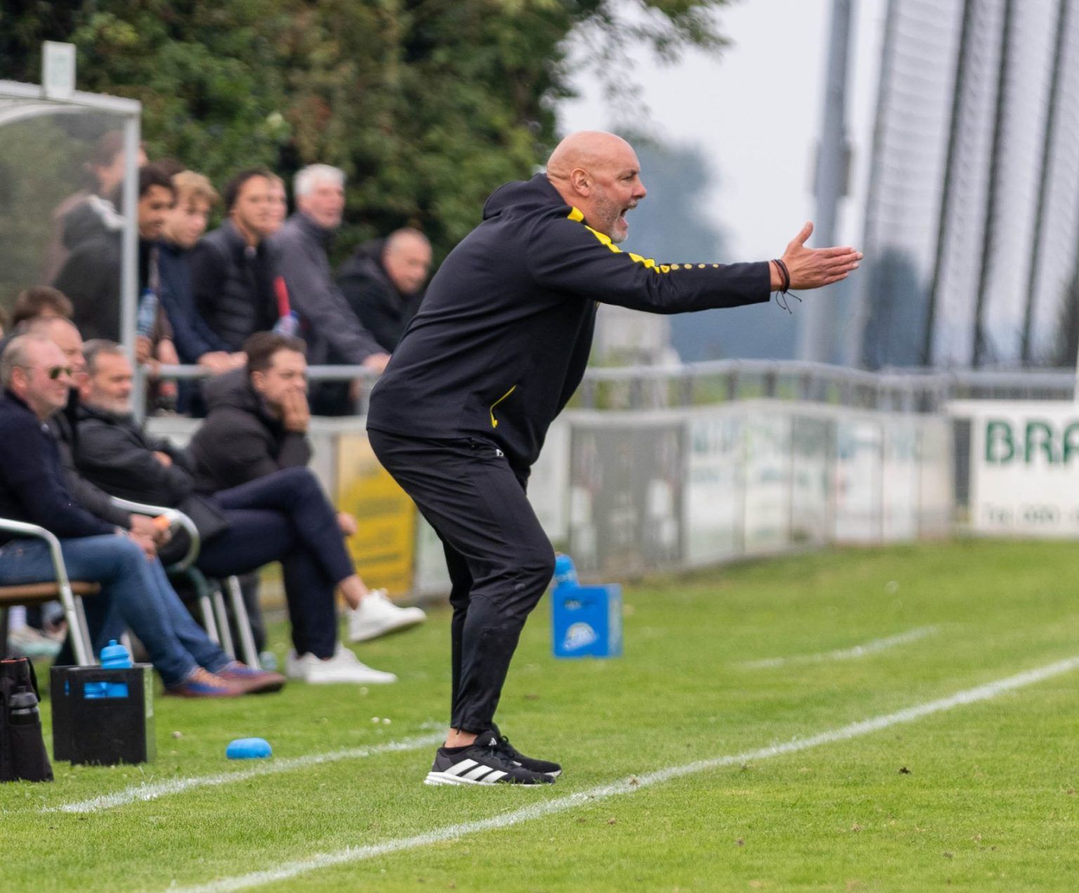 Heldhaftig HBOK ontsnapt aan nipt verlies tegen Sporting Martinus - Het ...