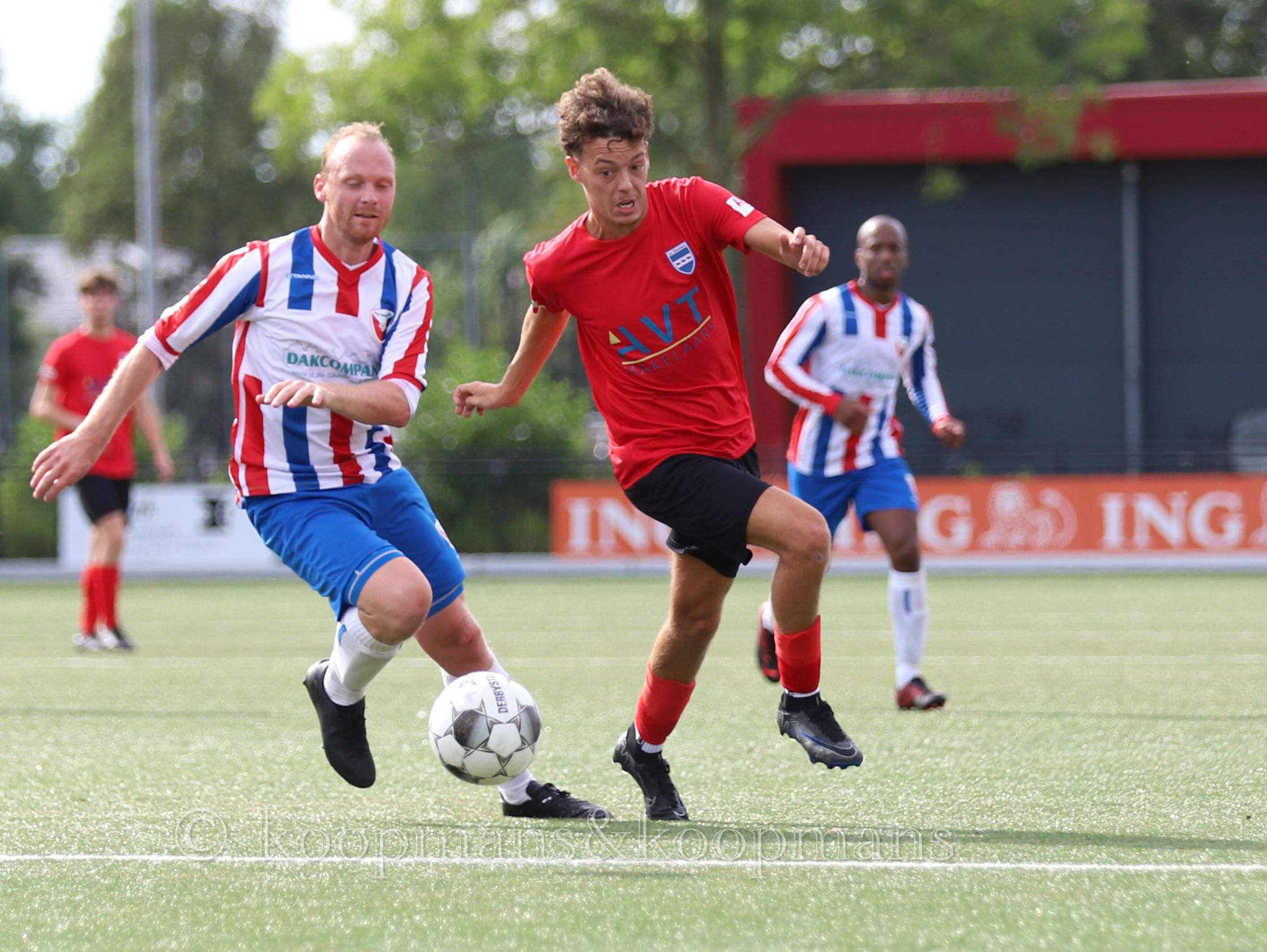 Jay te Paske helpt Diemen langs VVH/Velsenbroek. Onder 23 verliest in ...