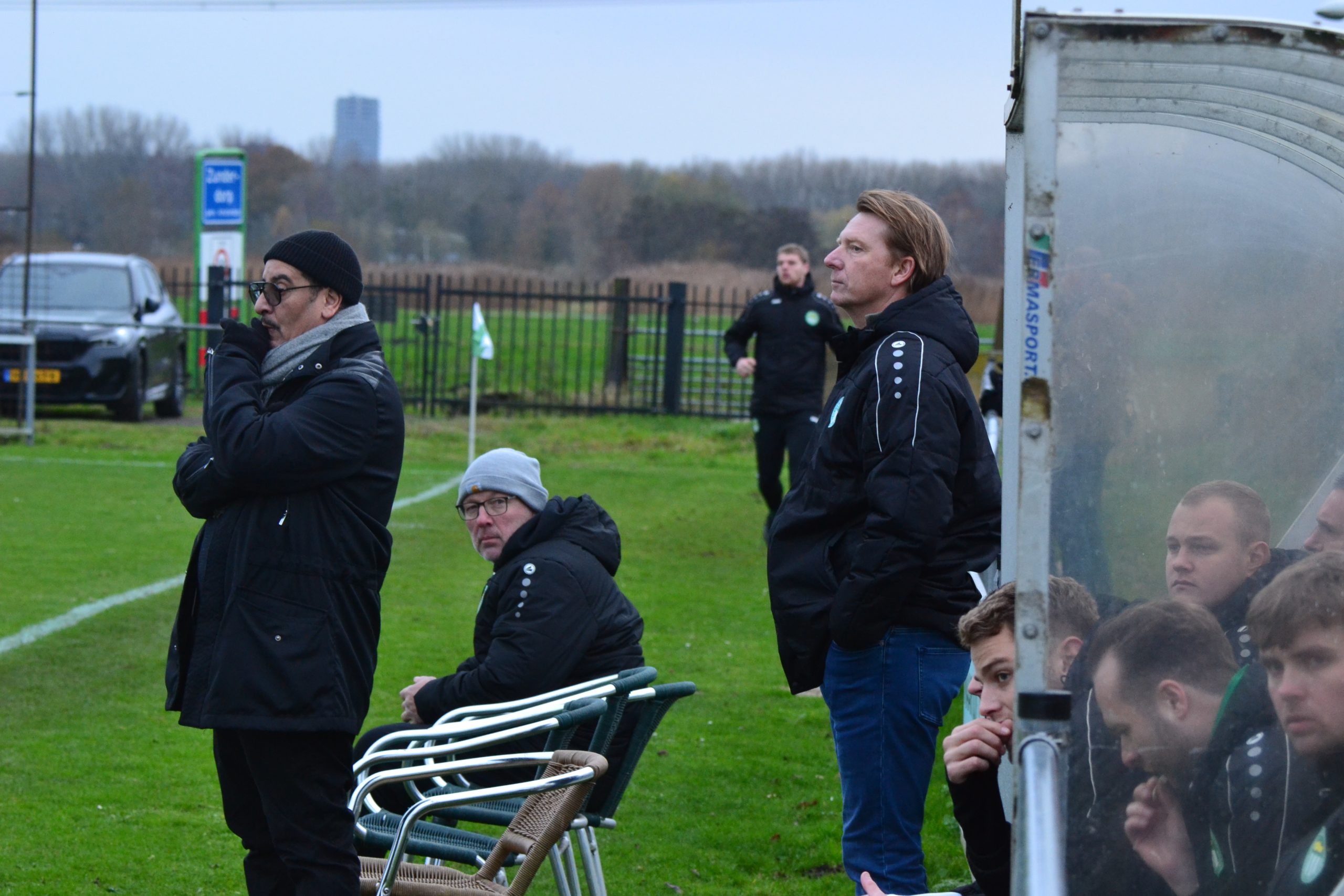 Matig HBOK verliest bij concurrent De Foresters - Het Amsterdamsche Voetbal