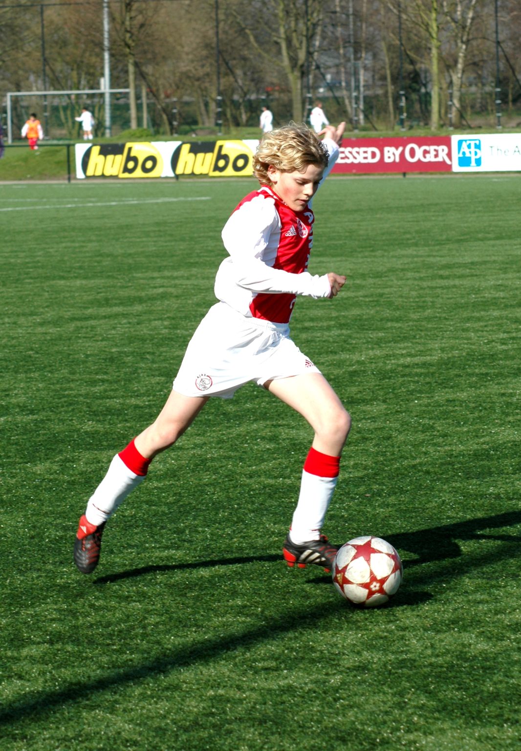 Eindelijk weer onderdeel van het team | Javier Vet is terug op het veld ...