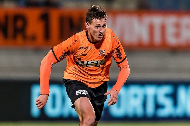 Enzo Stroo keert terug bij IVV - Het Amsterdamsche Voetbal